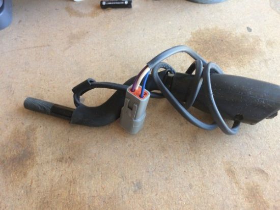 131-8069: CONTROL GP-HANDLE -LIFT | Novi Group