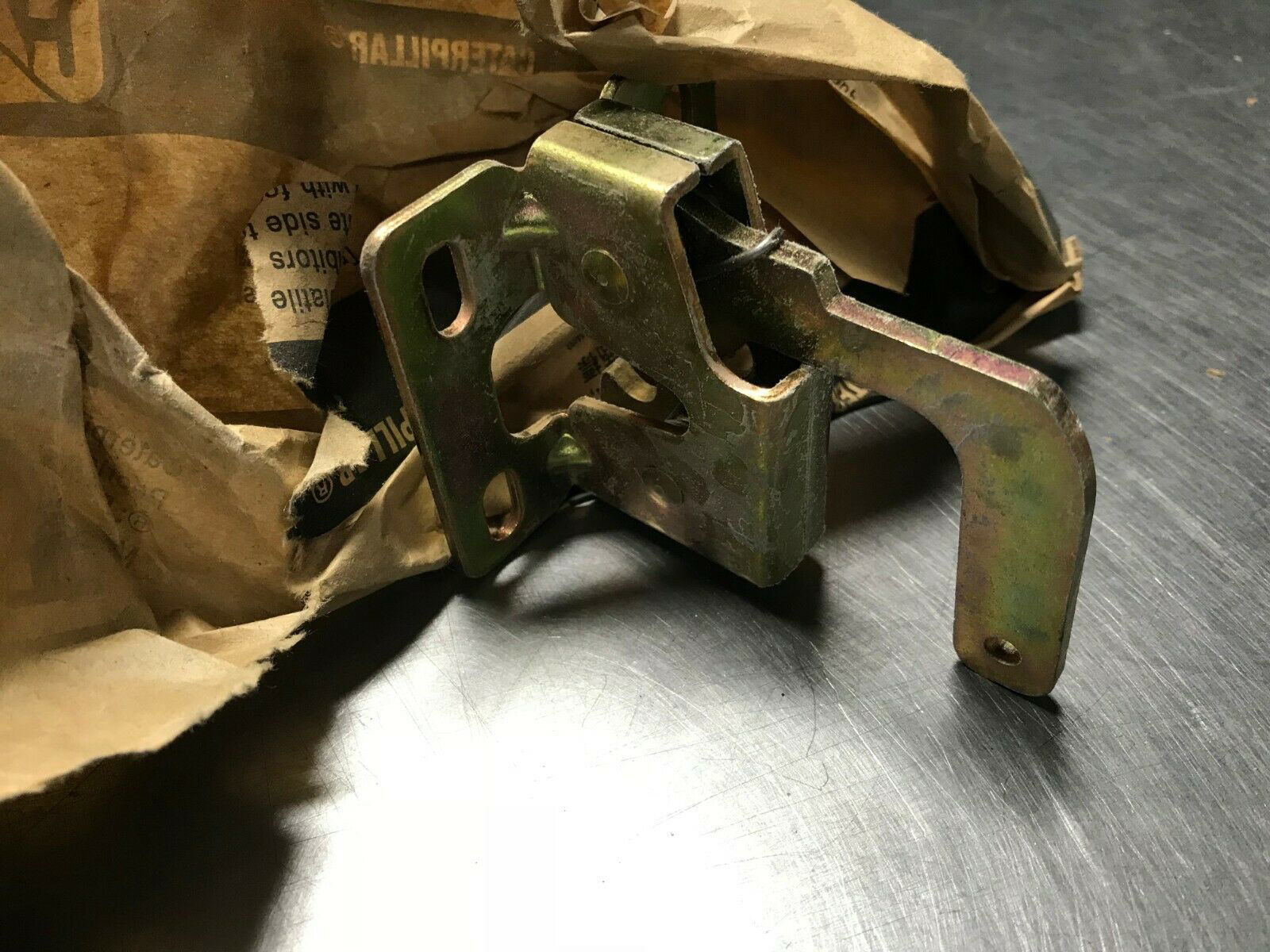 143-2038: LATCH AS | Novi Group