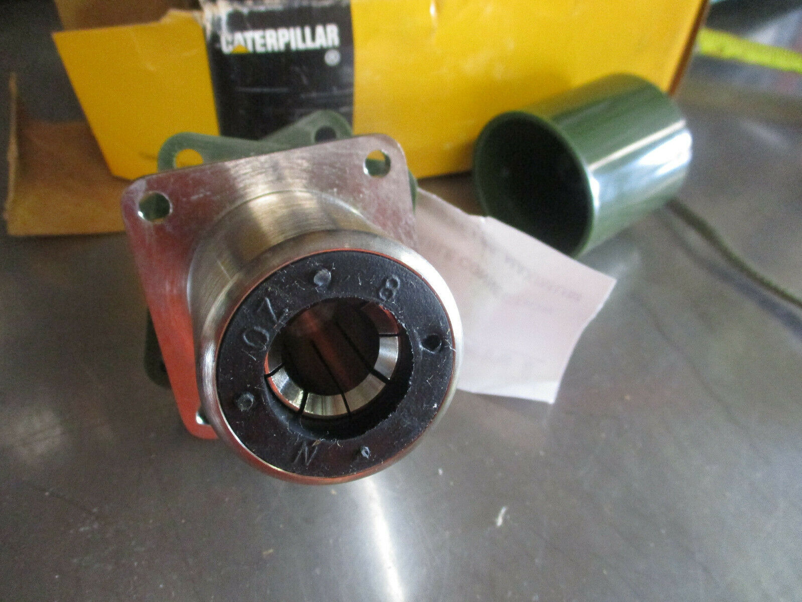 5R-4467: RECEPTACLE A | Novi Group