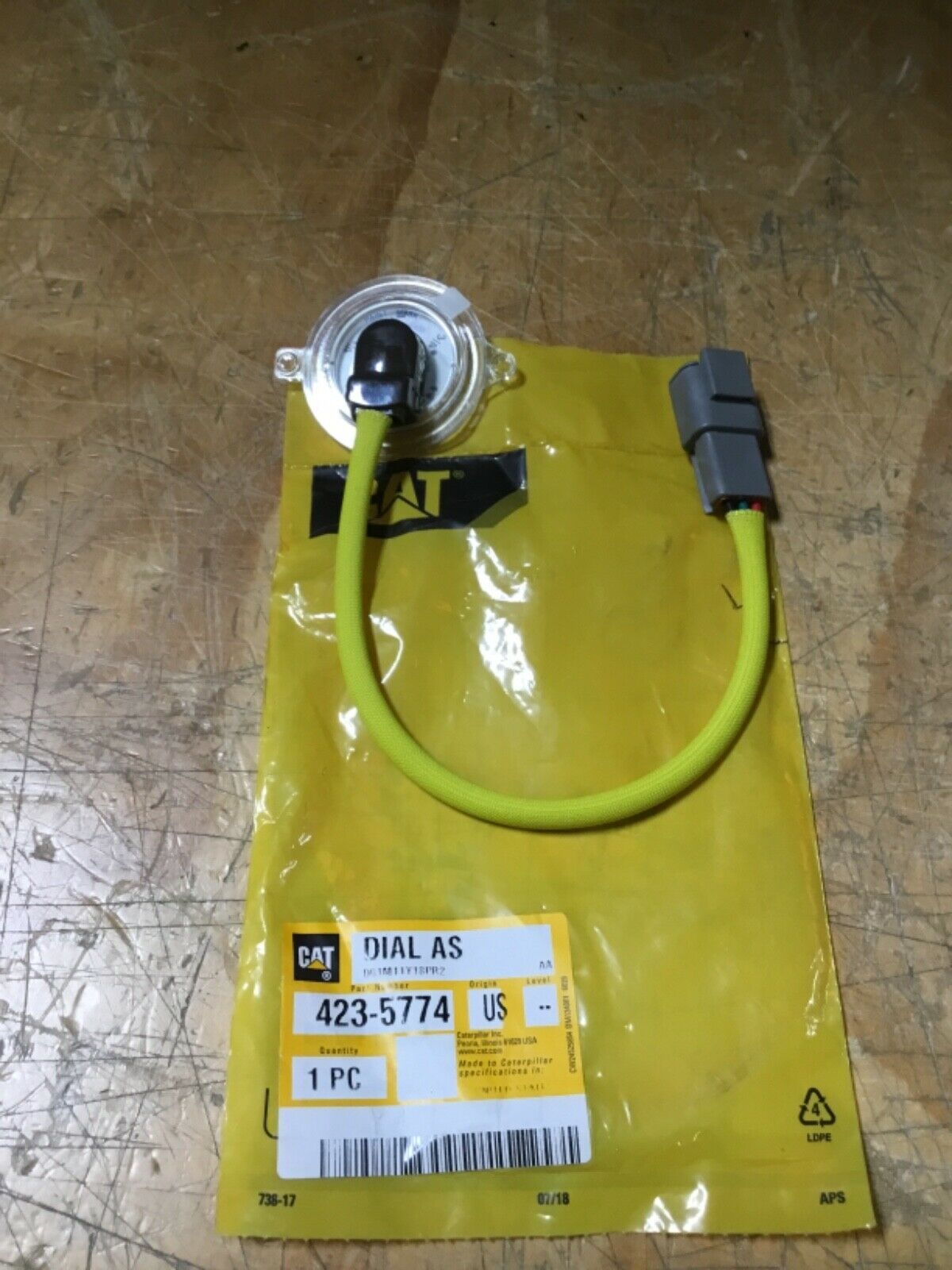 423-5774: DIAL AS | Novi Group