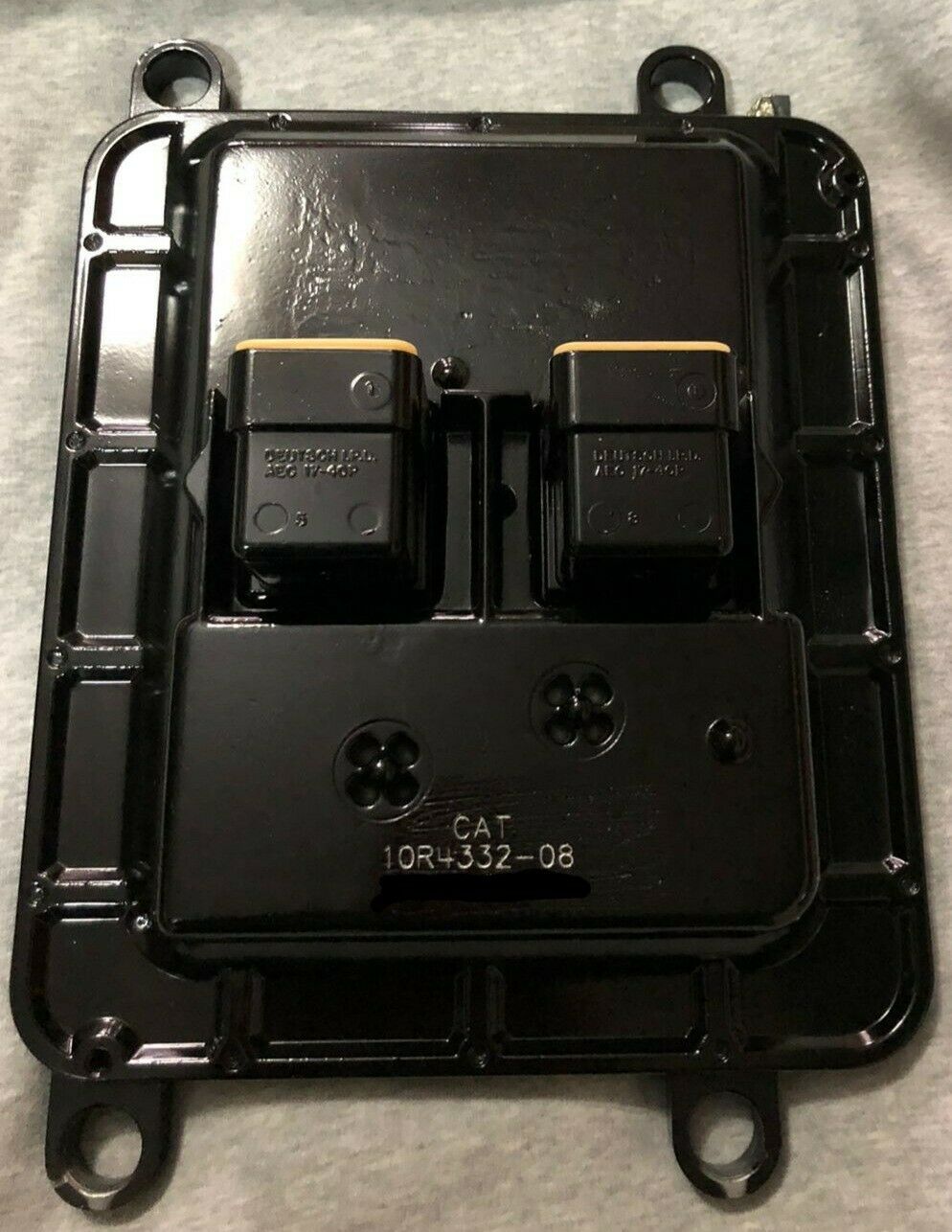 10R-4332: CONTROL GP | Novi Group