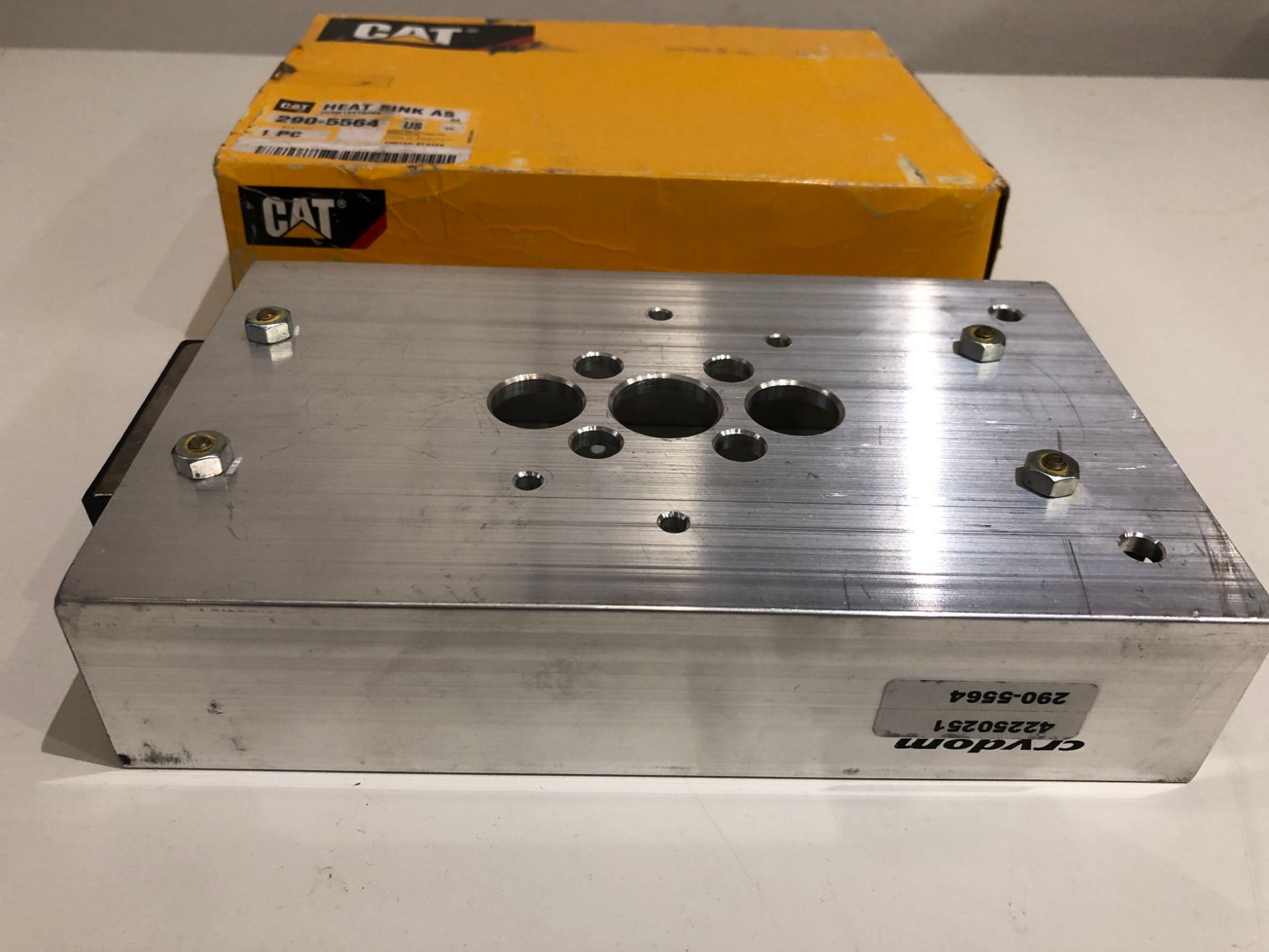 290-5564: HEAT SINK AS | Novi Group